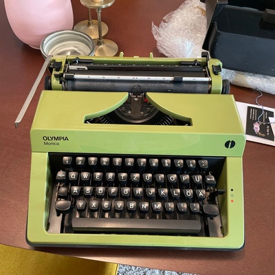 Vintage Green Typewriter Erika Working Typewriter German - Etsy