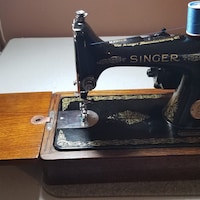 SINGER Sewing Machine Wooden Base for 99 28 128 VS-3 Restored by 3FTERS ...