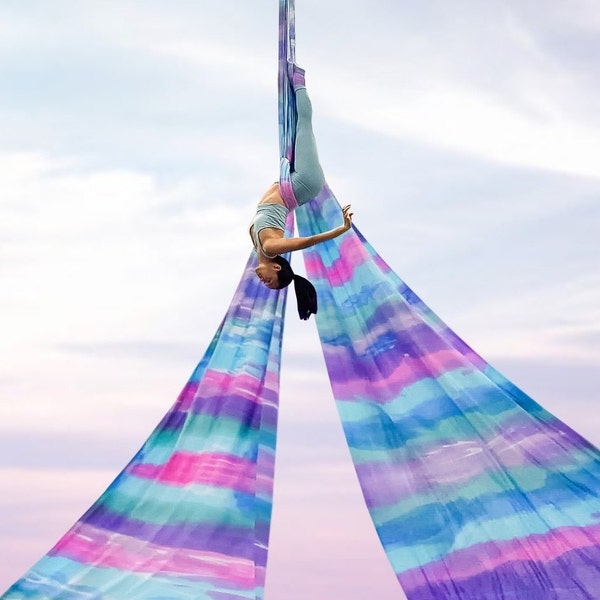 AERIAL SILKS BOOK: 91 Ways to Split on Silks [free Domestic Shipping ...