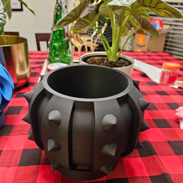 The "alver" Planter Pot | Modern Planter Pot | Large Planter ...