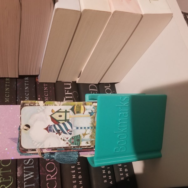 3D Printed Book Shaped Bookmark Holder | Bookmark Display | Book-style ...