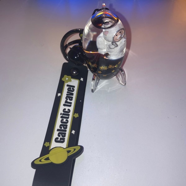 Astronaut Liquid Keychain, Boba Keychain, Quicksand Keychain, Kawaii ...