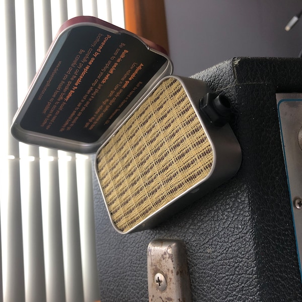 Portable Mint Tin Amp and Speaker for Electric Guitar- Altoids Burgundy ...