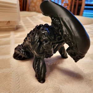 Alien Xenomorph Inspired Pen Holder - Etsy