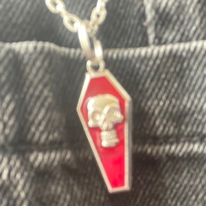 Razor Blade Silver Necklace & Pendent Emo Goth Cool Fashion Rock Tattoo ...