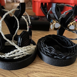 IEM Cradle: Headphone Organizer & Display Stand - Etsy