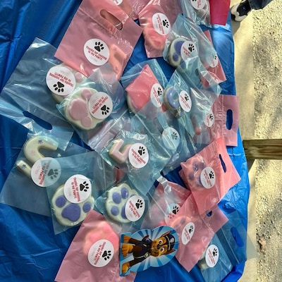 12 Medical Cupcake Toppers Doctor Theme Birthday Toppers - Etsy