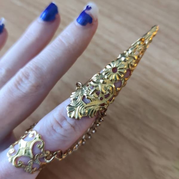 Full Arm Armor With Claws “anne” Shoulder Armor With Claw Rings Gothic ...