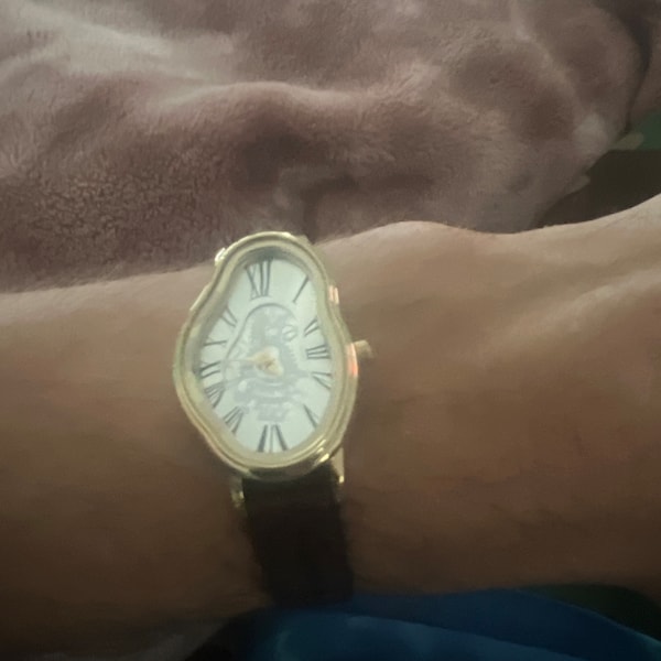 Orologio Surrealist Art Design Surrealism Watch Art Liquid Time Dali ...