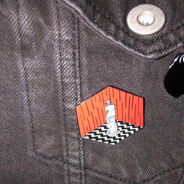 Twin Peaks Enamel Pin | David Lynch TV Show Pin | Special Agent Dale ...