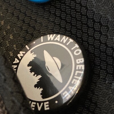 Alien Buttons With Pin Aliens UFO I Want to Believe - Etsy