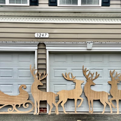 Life-size Santa's Sleigh W/santa & Reindeer Template When Made ...