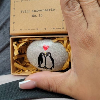 Penguin Pebble Romantic Gift for Girlfriend Boyfriend Small Anniversary ...