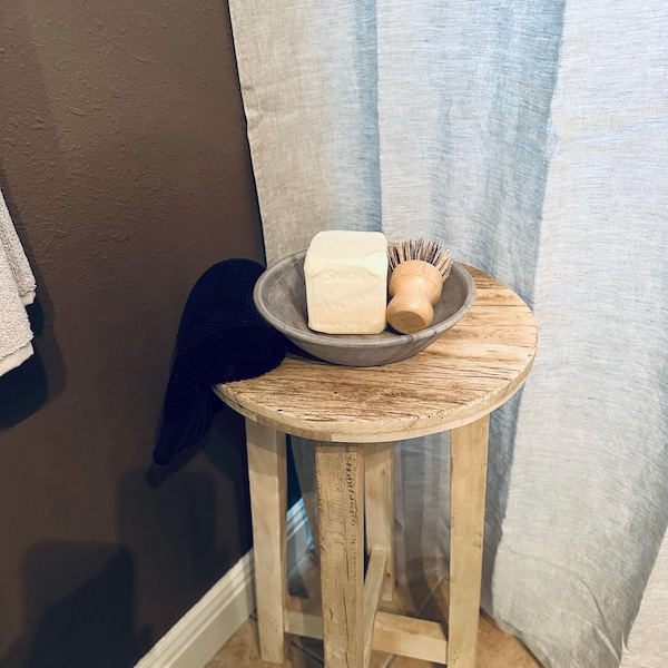 Reclaimed Wood Counter Stool 24": Rustic Kitchen & Dining - Etsy