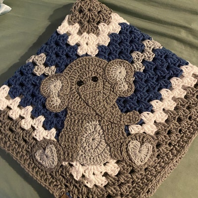 CROCHET PATTERN Baby Green Alien Applique - Etsy