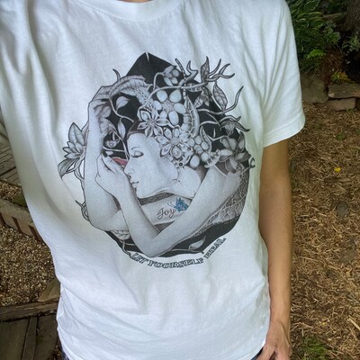 Fearless and Powerful Shirt Witchy Hands Witch Shirt Floral - Etsy