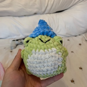 Whimsical Wizard Froggie - Etsy UK