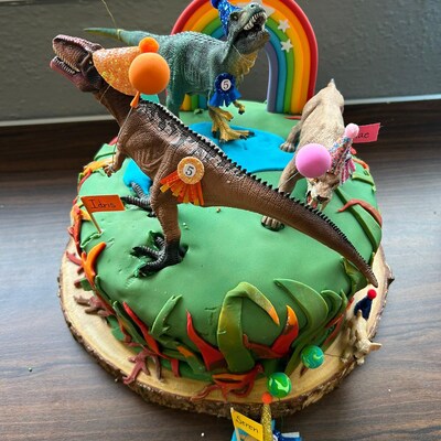 T-rex Juvenile Dinosaur Party Animal Cake Topper Keepsake - Etsy UK