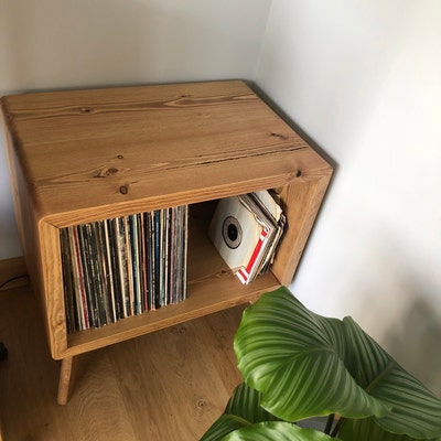 CLAREMONT Solid Oak Record Player Stand With Oak Dividers - Etsy UK