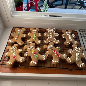 Mickey Mouse Gingerbread Man Cookie and Fondant Cutter - Etsy