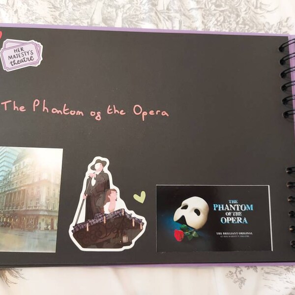 Wicked the Musical Elphaba and Glinda Matching Hard Enamel Keyring Set ...