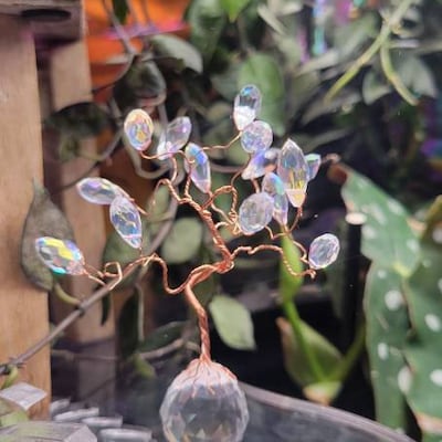 Glow in the Dark Clear Glass Pebble UV Reactive Window Suncatcher ...