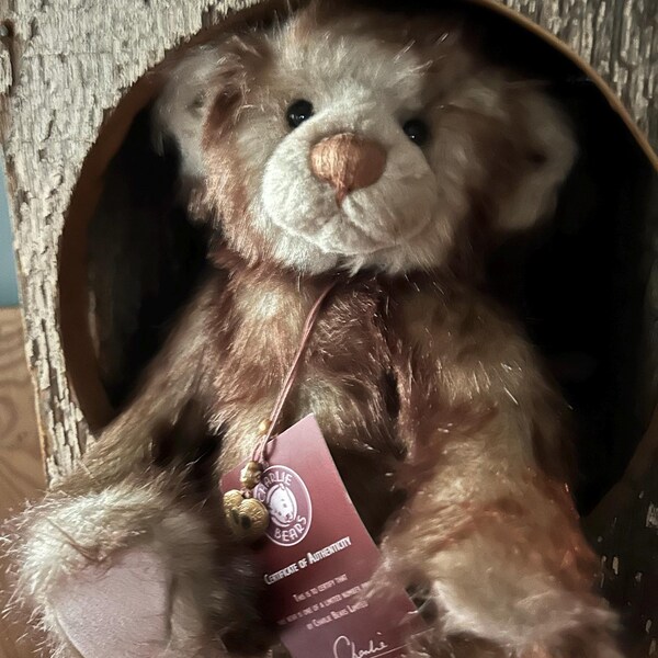 Solid Marble Display Plinth Stand Perfect for Enhancing Display Items ...