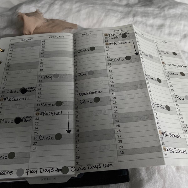 2025 YO1P Yearly Personal Foldout (tri-fold) Calendar | YO1P Year at a ...