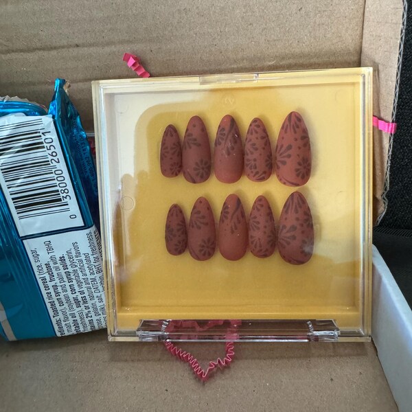 Cazuela De Barro, Mexican Press on Nails, Talavera Nails, Handmade ...