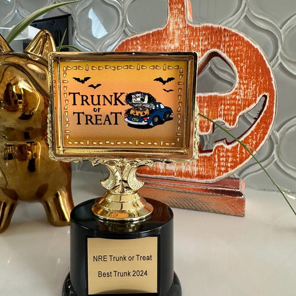 Super Mom Trophy for the Best Mom in the World, Free Custom Engraving ...