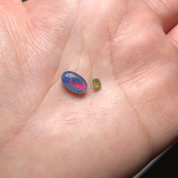 BURMA JADEITE JADE –parcel of 4 -8 X 6 and 1 – 7 X 5 Mm Oval Cabs ...