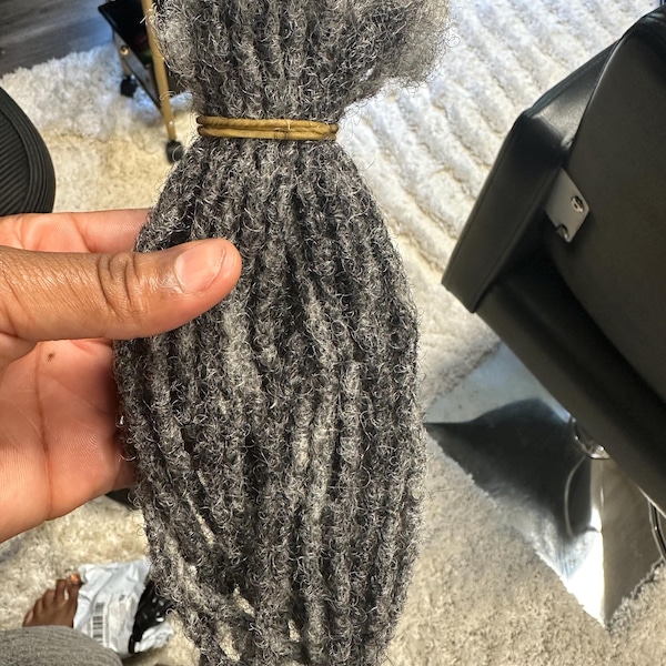 Extra Small Human Loc Extensions 50 Locs per Bundle in 1b and Medium ...