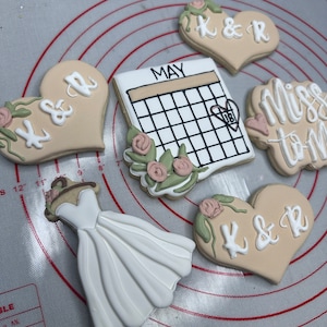 Graduation Cap & Gown Cookie Cutter Set 2 arms Connected - Etsy