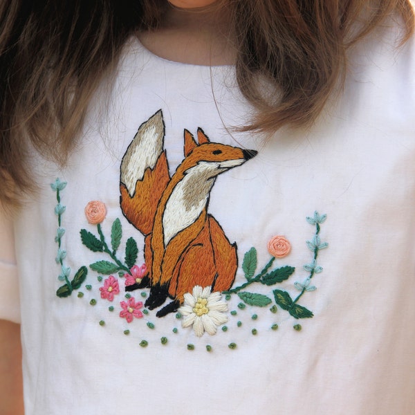 Hand Embroidery - FOX Embroidery Pattern With Flowers, Beginner ...