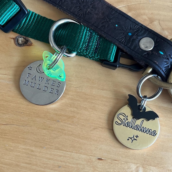 Personalized Dog Tag - Paw Print Dog Tag Design Engraved Tag - Cat ID ...