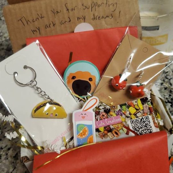 Funny Face Carrot Handmade Clay Sculpture Wall Art, Silly Clay, Food ...