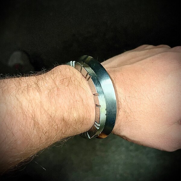 Titanium Pyramid Cuff Bracelet. 9.5 X 12.75 Mm. Burnt and Brushed. - Etsy