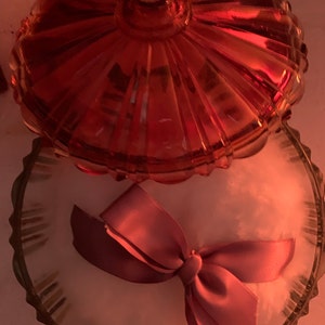 Luxurious Body Powder Puff, 4 Inches With Peach Ribbon Handle and Bow ...