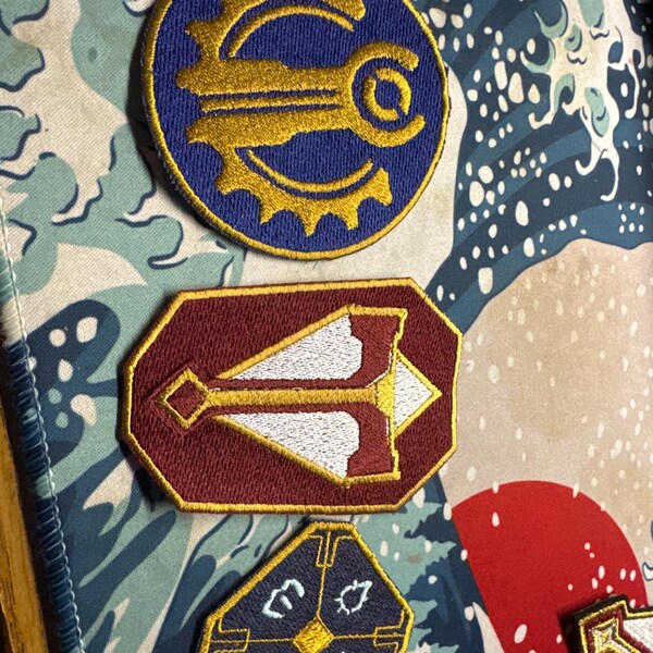 Talis' Crest - Arcane Patch: Embroidered Iron-on Applique - Etsy