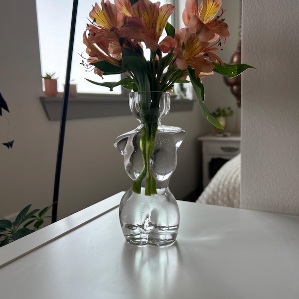 Woman Body Form Glass Vase: Unique Plant Propagation Decor - Etsy