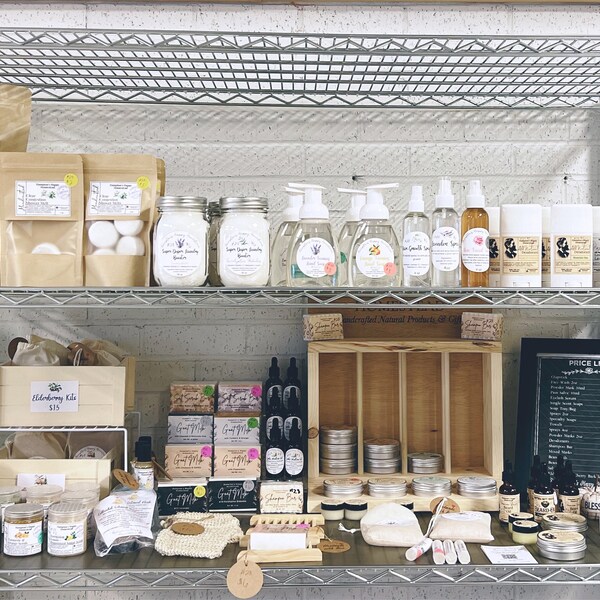 2 Oz Tin Display / 2 5/8" Tin Display / Solid Cologne Display / Lips ...