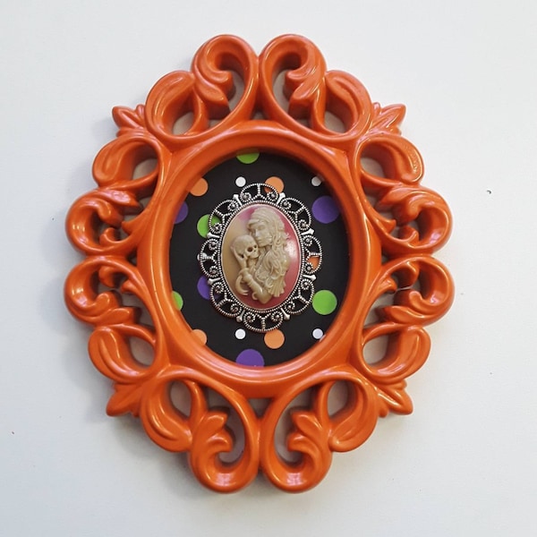 Small Oval Picture Frames, PLASTIC, Multiple Colors, Colorful Frames ...