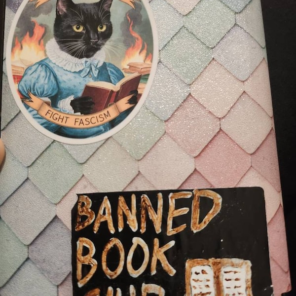 Reading Cat Sticker, Kindle Sticker, Book Cat Sticker, Black Cat ...