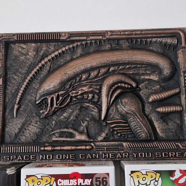 Alien Xenomorph Movie Gift. Weyland Yutani 3D Printed Sign. - Etsy