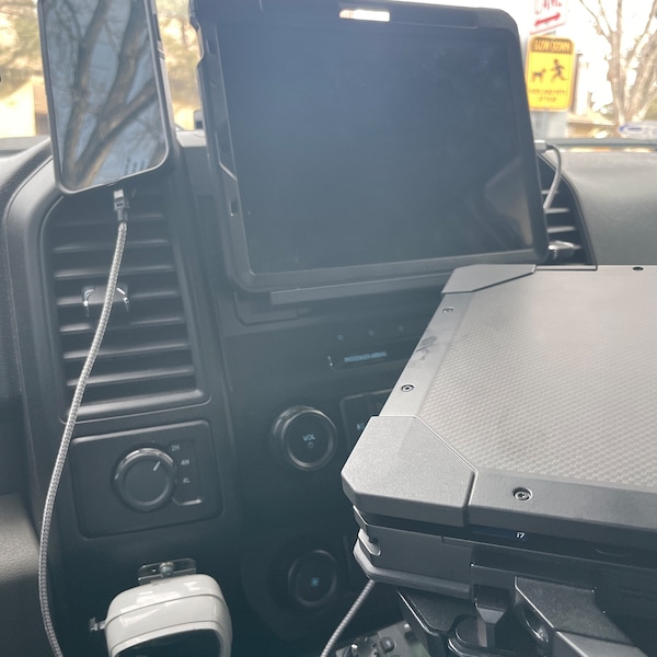 Dodge Rebel 1500 Tablet Phone Dashboard Mount(newer Models) Allenco ...