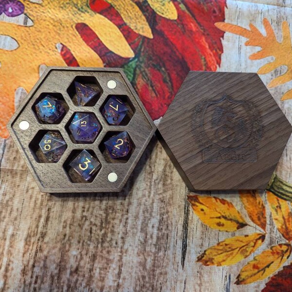 Engraved RPG Gaming Dice Box - Dice Box and Tray, Dice Vault for RRG ...