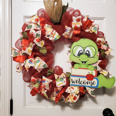 11X10 Bookworm School Wreath Metal Aluminum Sign 490, Wreath Attachment ...