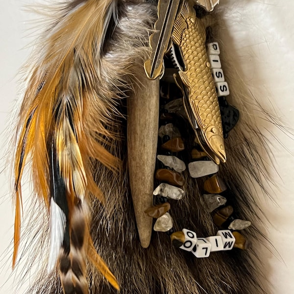 Keychain With Deer Horn Antler Tip and Feathers, Handmade Keyring ...