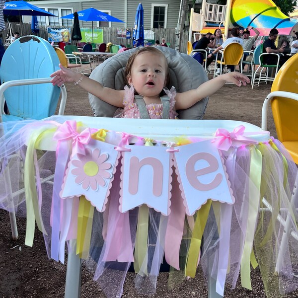 Daisy High Chair Banner. ONE Banner. Daisy Garland. Daisy Party ...