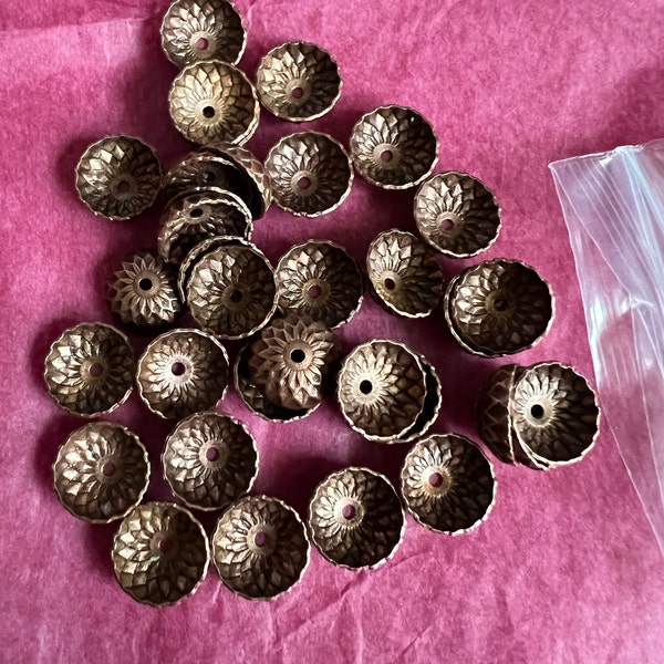 36 Acorn Caps - Vintaj Artisan Copper 13mm Acorn Bead Caps Lightly Aged ...